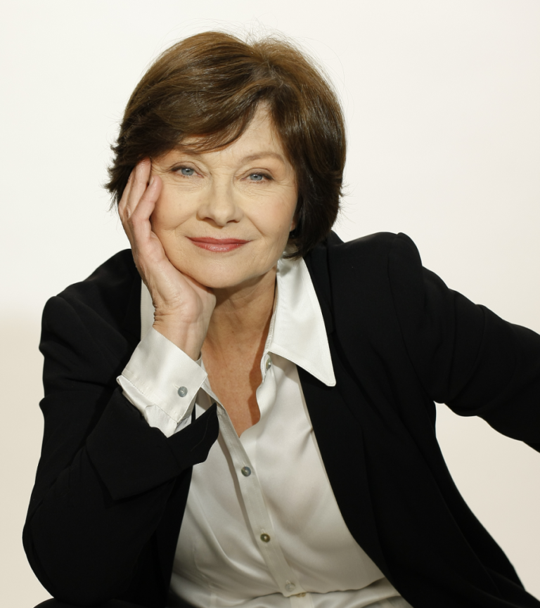 Marseille. Macha Méril joue "Sorcière" de Duras aux Bernardines : un ...