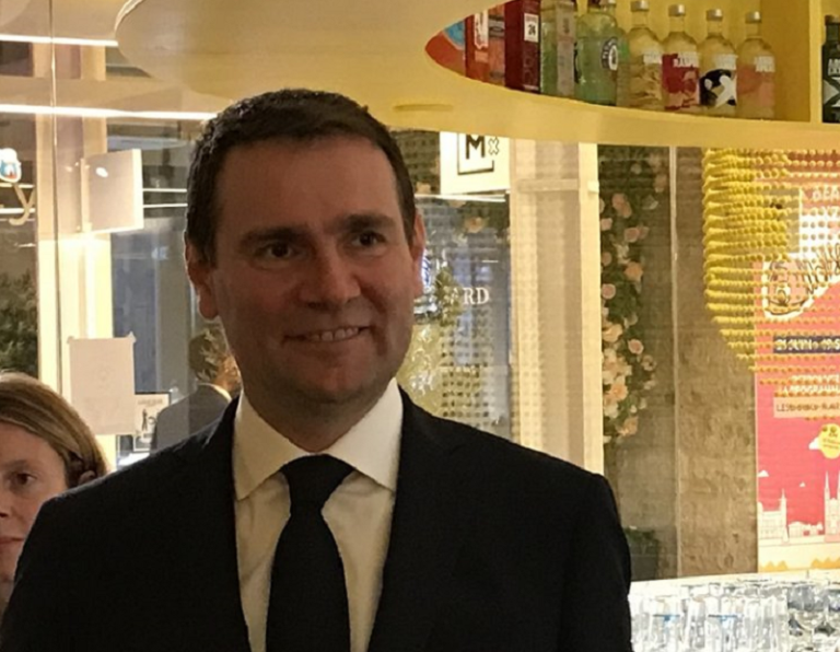 Pernod Ricard renforce sa gouvernance et fait évoluer son organisation ...