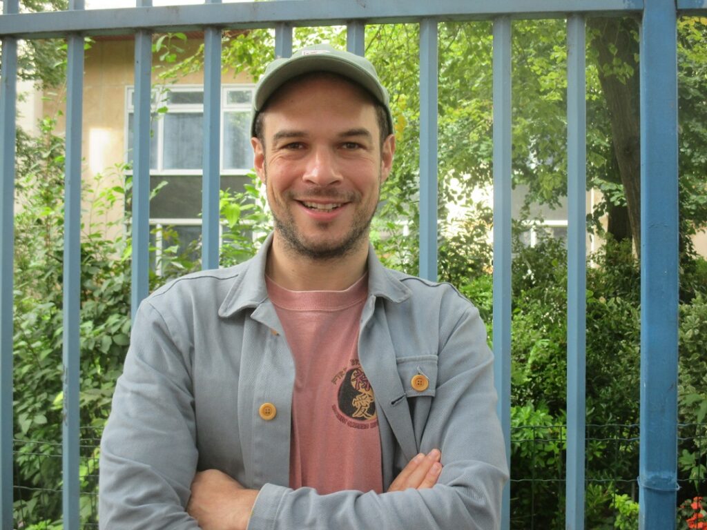 Chronique littéraire de Jean-Rémi Barland. Portrait d’Arthur Dreyfus ...